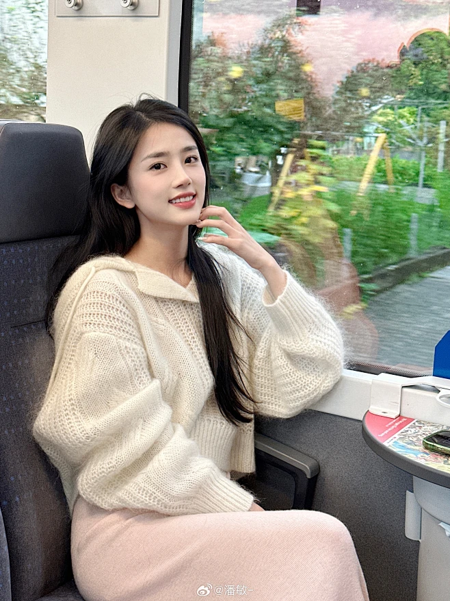 ea653d9egy1hjx8lt1x47j221e2pv1kz.jpg (2642×3523)-花瓣网