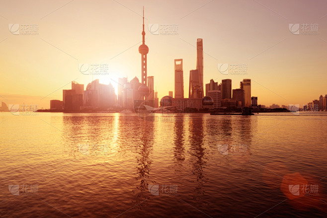 浦东,黎明,上海,城市天际线,黄浦江,东方明珠塔,陆家嘴,渡轮,无线电通信塔,水