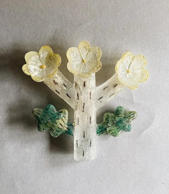 艺术家 tomoe adachi 安達知江