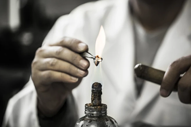 Dior : Dior-花瓣网