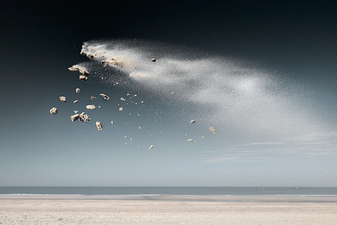 Gravity - Sand Creatures : GRAVITY | SAND CREATURES“Sand comes alive ...
