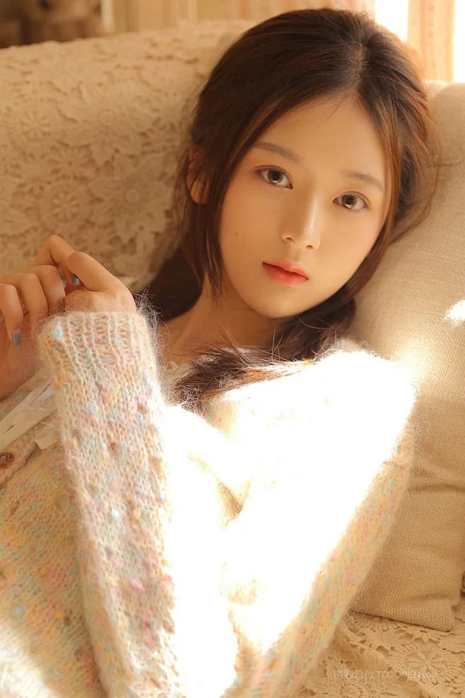 4K唯美清纯美女专区晒太阳的美女照片下载-花瓣网