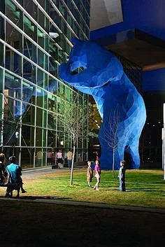 Giant blue bear at the Denver Convention Center - I love this bear so ...