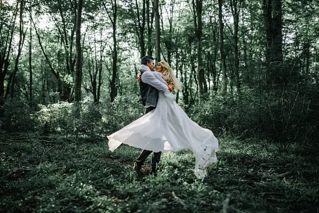 ali-choubin-IZnbzaUW52M-unsplash-花瓣网