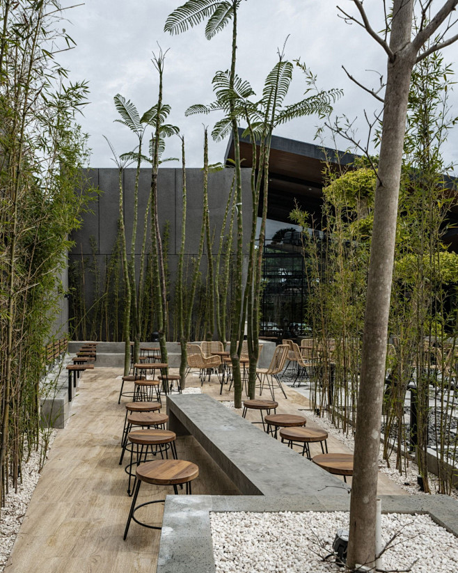 Nakoa Cafe Suhat Malang (2)