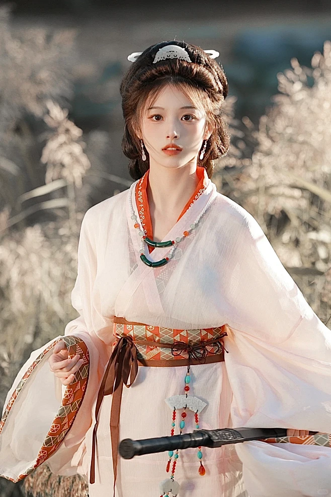 战国袍的杀伤力好大-花瓣网