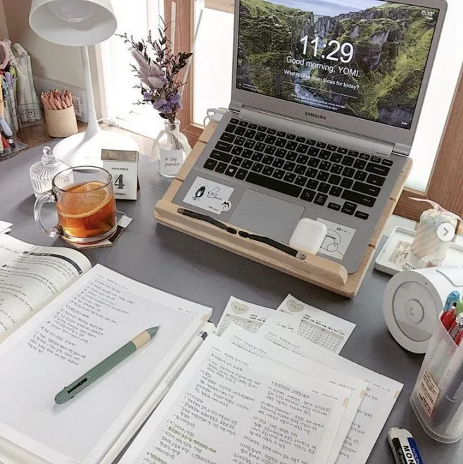 Study Areas, Study Space, Tittle Ideas, Study Corner, College Aesthetic ...