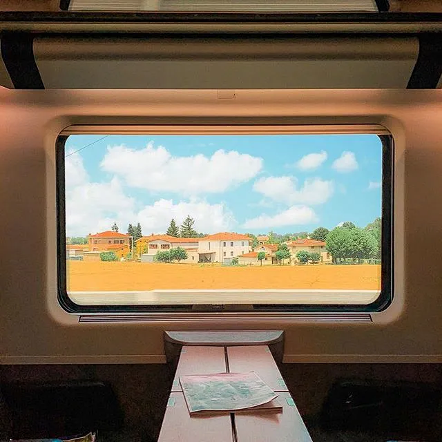 车窗外 | ins：hello_dongwon -花瓣网