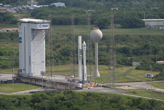 Aeolus on the launch pad : ESA’s Aeolus satellite ready for liftoff on ...