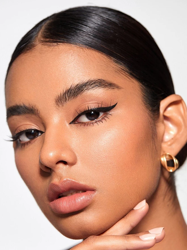 Multi-Tasker Line & Detail Eyeliner Pen-Black – SHEGLAM-花瓣网