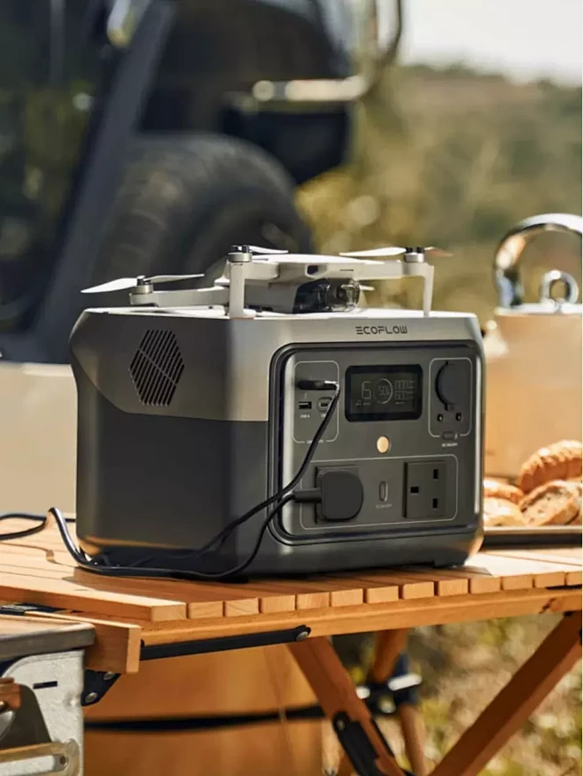 其中包括图片：THE TECH BAR - Ecoflow Portable Power Station | Selfridges.com-花瓣网