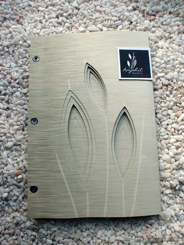 国外房地产Amphil宣传册设计欣赏-版式设计-独创意设计网-花瓣网