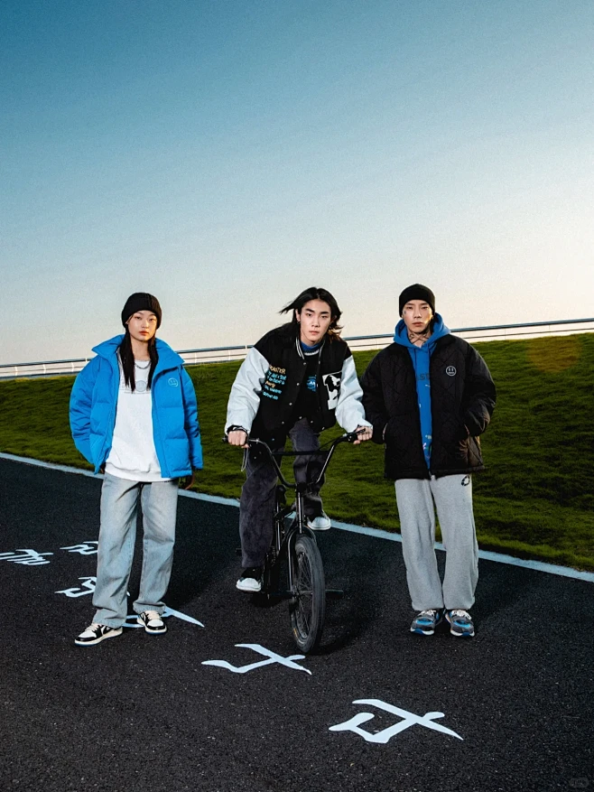 Beaster 形象拍摄｜潮牌大片-花瓣网