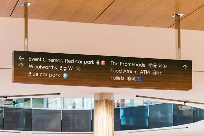 Suspended wayfinding sign-花瓣网