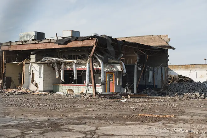 charlie-deets-F_J6C9MYbTE-unsplash-花瓣网