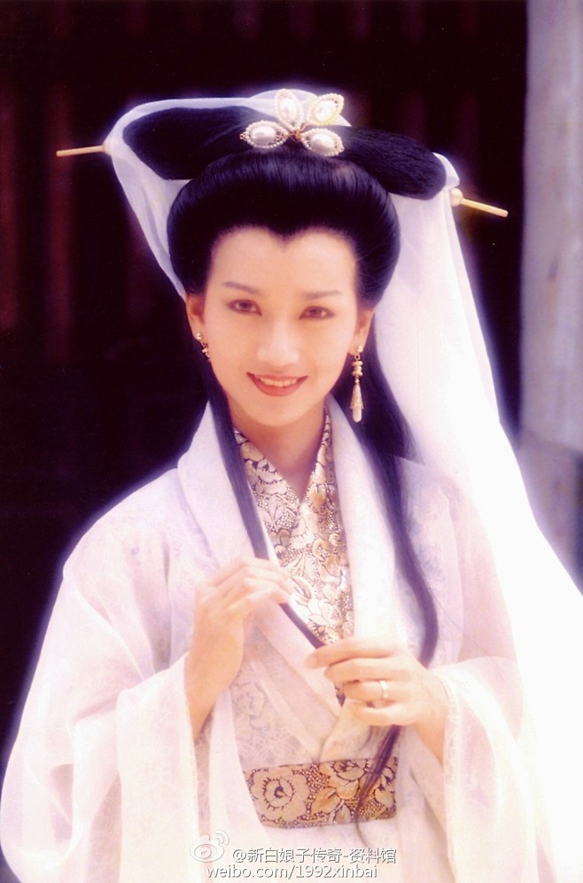 新白娘子传奇：白素贞