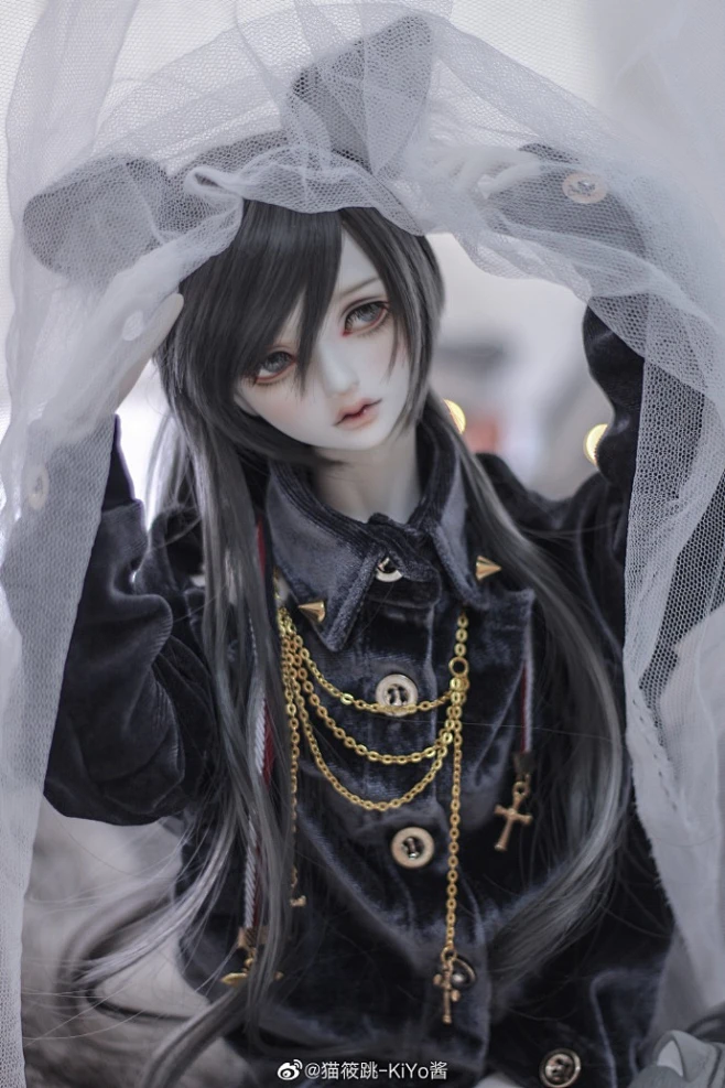 #bjd# bjd私养超话 LM-Roselyn 【Colin】 在炎热的夏天、我明白一个道理！ 拍娃=汗蒸 我是糊片小能手 ...