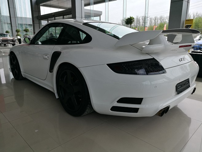 2008年5月出厂porsche 911 997.1 GT2.对卧六缸3600cc，530ps(RUF改装后620ps)0-200公里9.8秒 ...