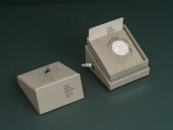 新颖创意斜面设计上下盖纪念币包装盒！