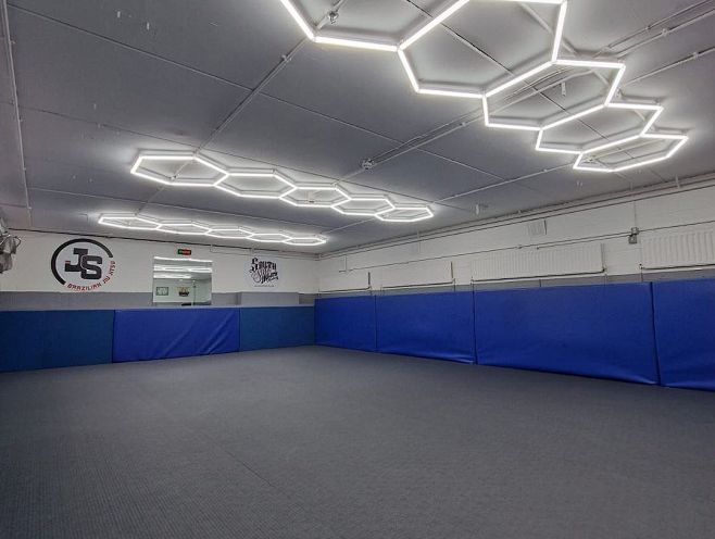 ️Our TUFF-HEX Lighting Vastly Improving The Ambience & Modernising This ...