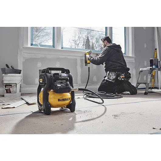20V MAX* 2-1/2 Gal. Brushless Cordless Air Compressor Kit-花瓣网