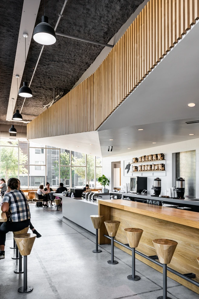 Houndstooth Coffee MLK / OFFICIAL - 厨房、横梁、立面、桌子、照明、工作台面-花瓣网