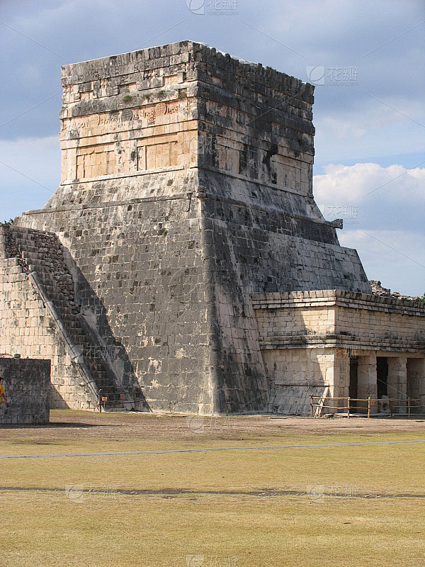 篮球场- chitzen itza