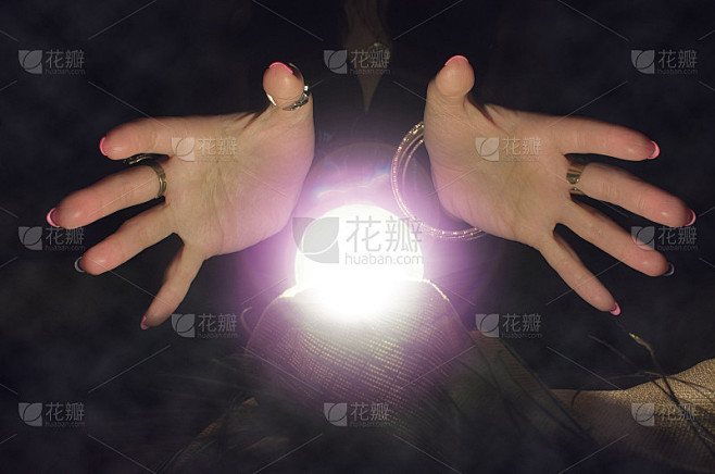 魔法crystall球。