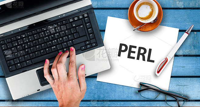 Paper width word Perl and laptop, glasses and coff