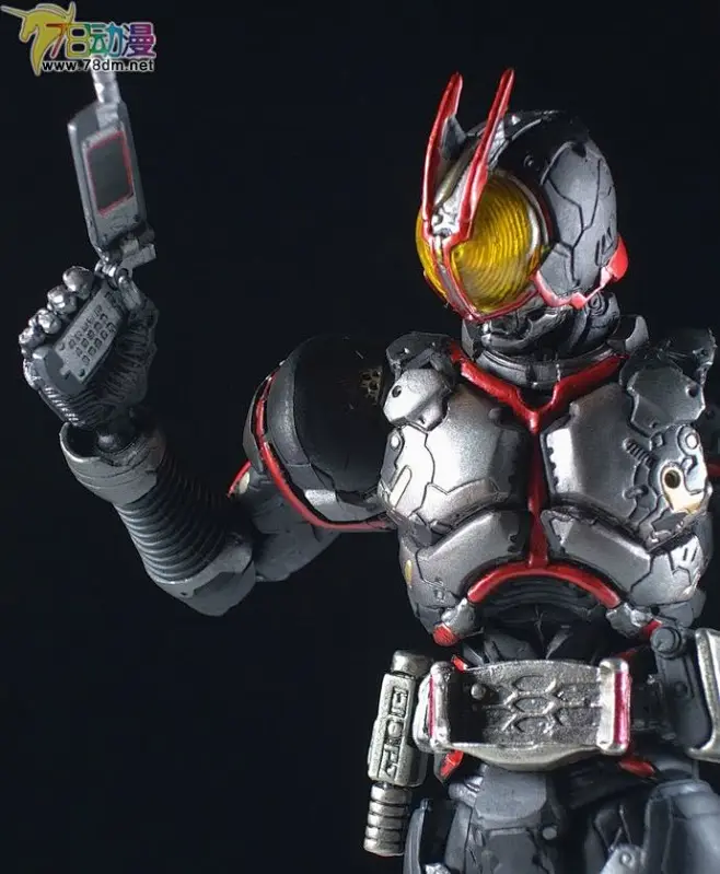 S.I.C.系列可动玩具 普通版 VOL.28 假面骑士555 FAIZ与狼-花瓣网