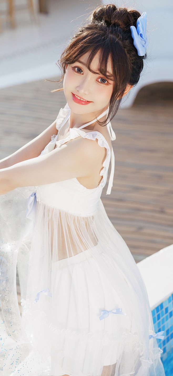 水着彼女