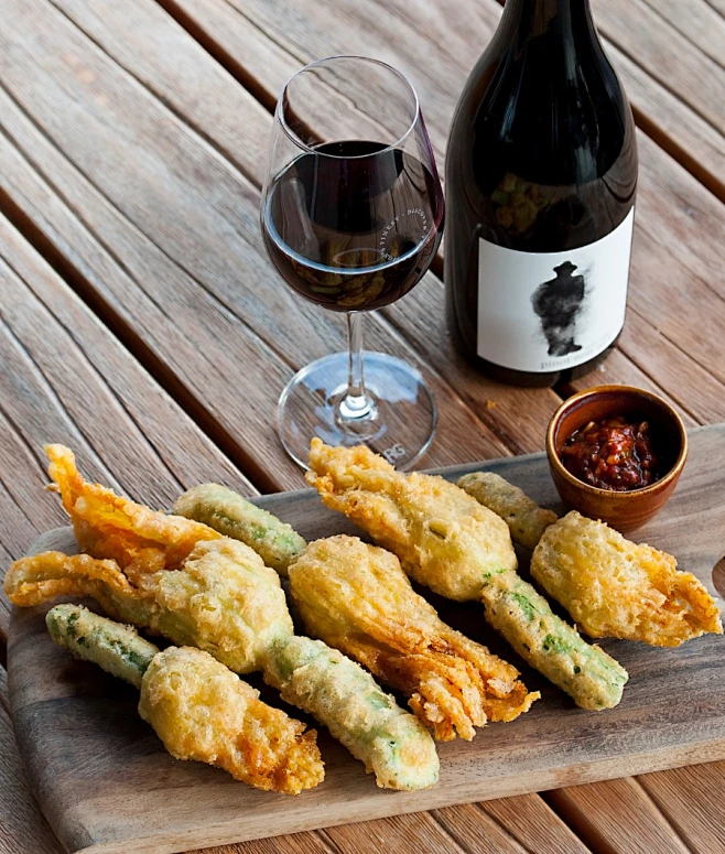 Junction Moama : Junction is a bar and dining space located on the ...