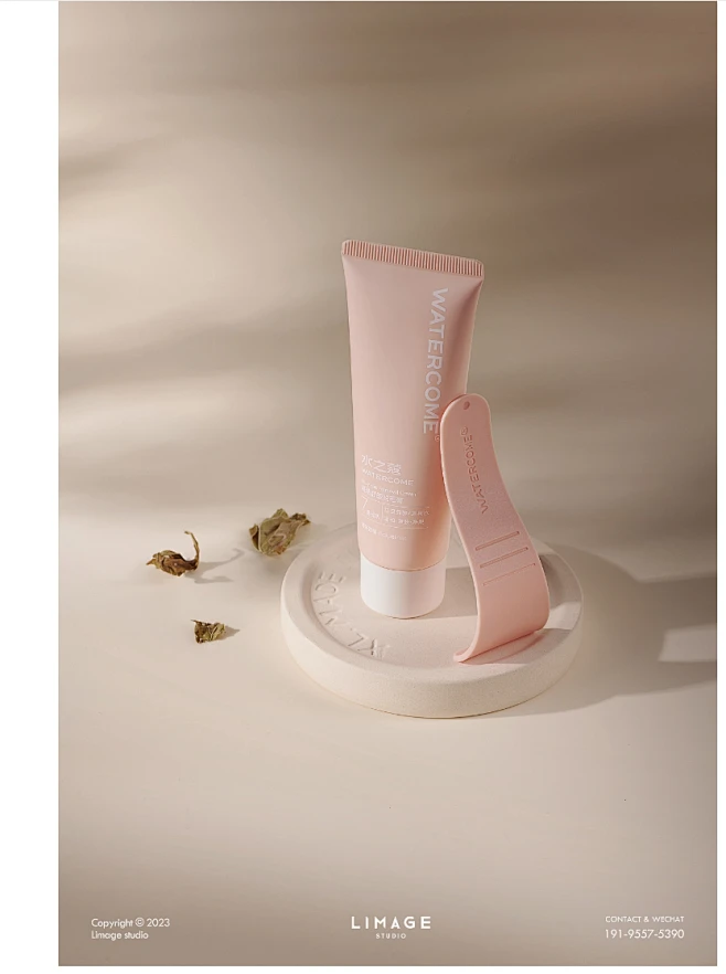 7C2760E3-B4D6-46a1-8A98-9409874C4FF8-花瓣网