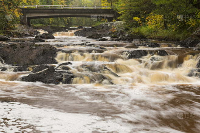 河瀑布,艾米尼克瀑布州立公园,amnicon river,威斯康星,水,公园,水平画幅,枝繁叶茂,瀑布,无人