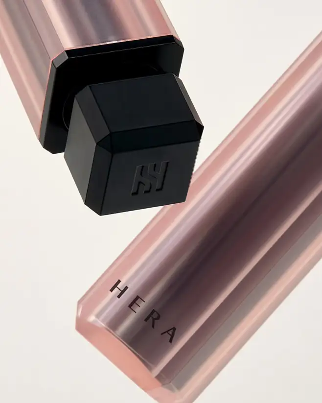 Photo by 헤라 HERA Official Account on September 28, 2022. 没有照片描述。.-花瓣网