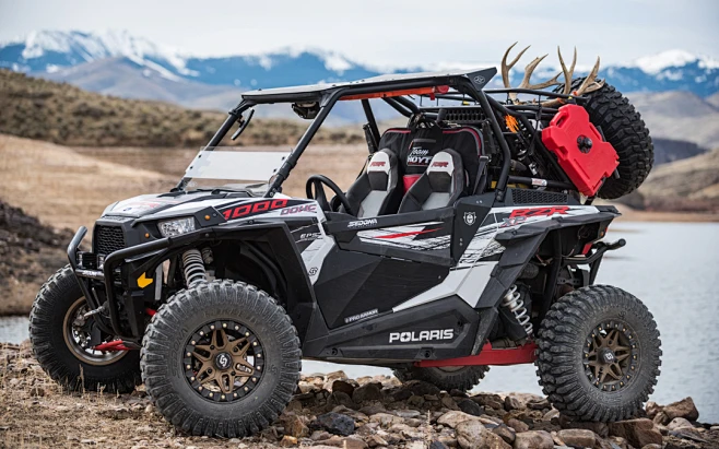 utv car Side view-花瓣网