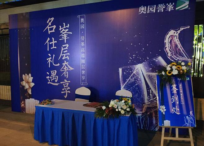 src=http_%2F%2F5b0988e595225