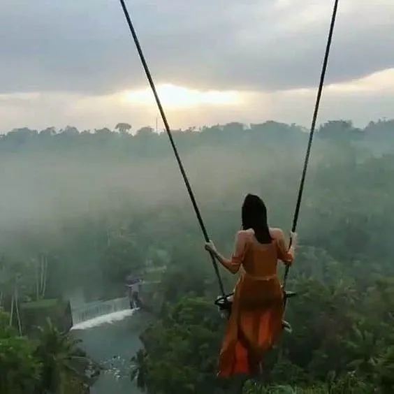 Crazy swings at Bali Indonesia , #Bali #crazy #indonesia #swings-花瓣网