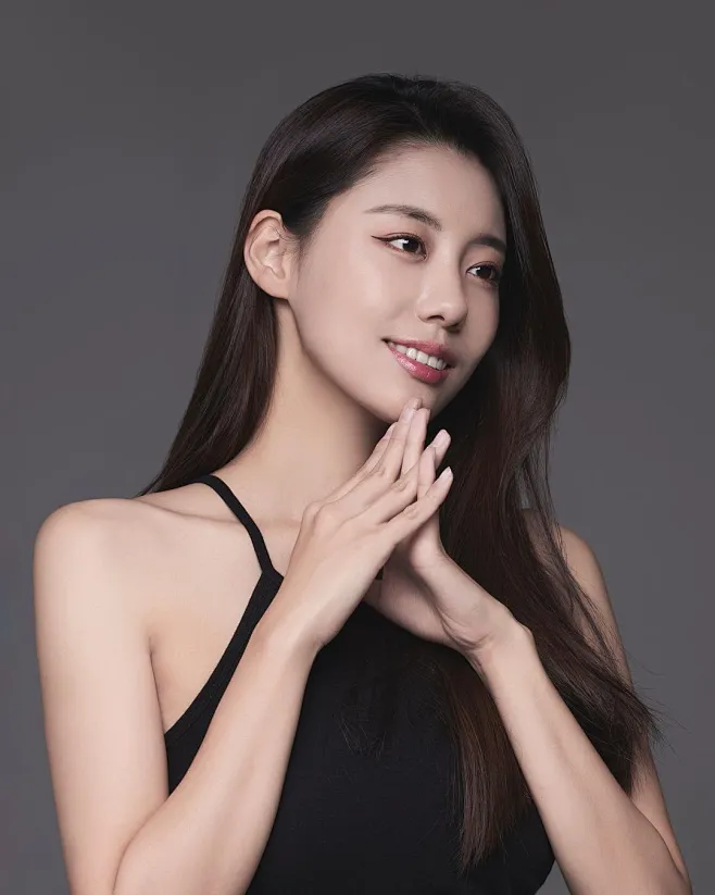 Photo shared by 소프유스튜디오 프로필사진 연주자프로필 배우프로필 on January 01, 2023 tagging @heojisu_o, @sofyou_w ...