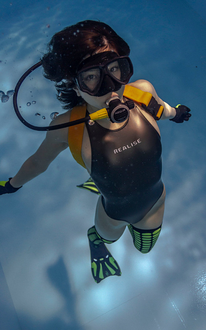 960张泳装cos+古賀学Manabu Koga水下摄影写真，来一杯夏日清凉mojito