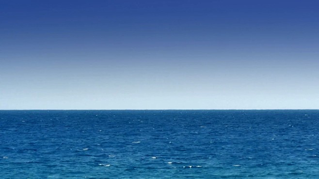 开阔海平线