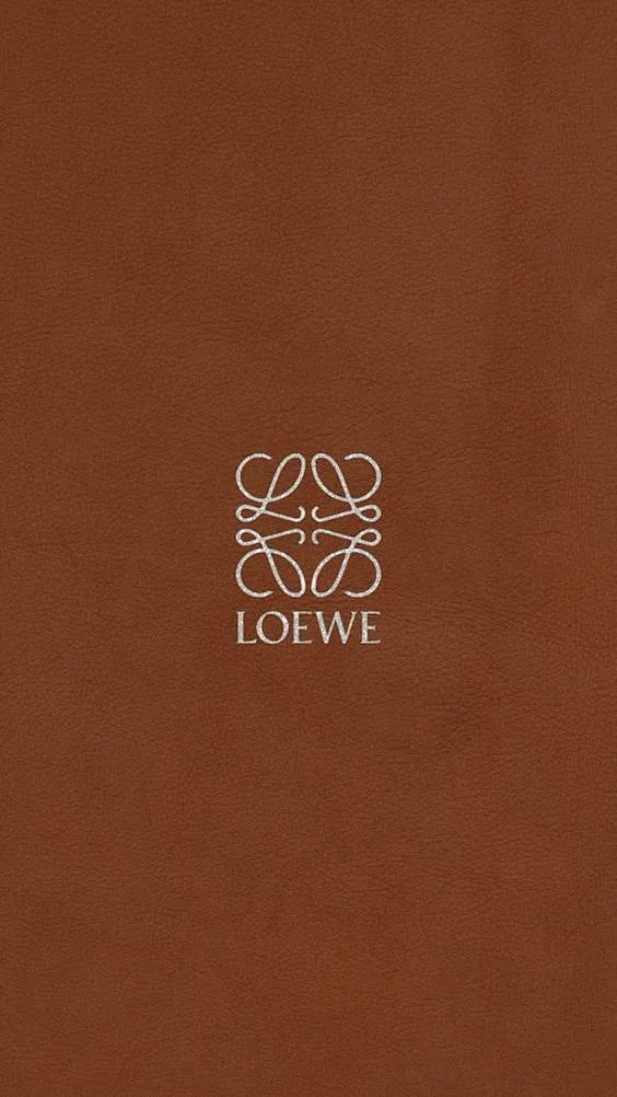 Loewe Logo Mark-花瓣网