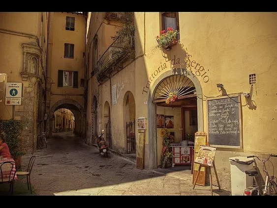 Trattoria (Lucca, Italy) | Tjarko Evenboer | Flickr-花瓣网