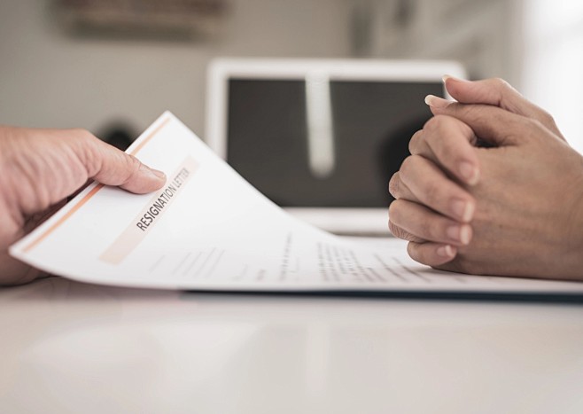 Hal-yang-Harus-Ada-Dalam-Surat-Pengunduran-Diri