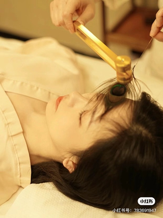 9ea33e17-c795-44cd-b727-6764bb7cbf80