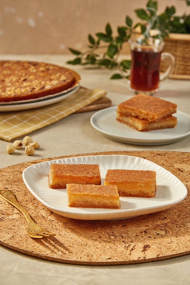 Zanobia Patisserie Campaign-花瓣网