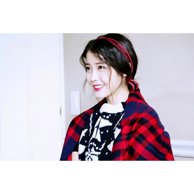 IU白边头像／QQ微信头像／韩国女爱豆／国民妹妹／李知恩