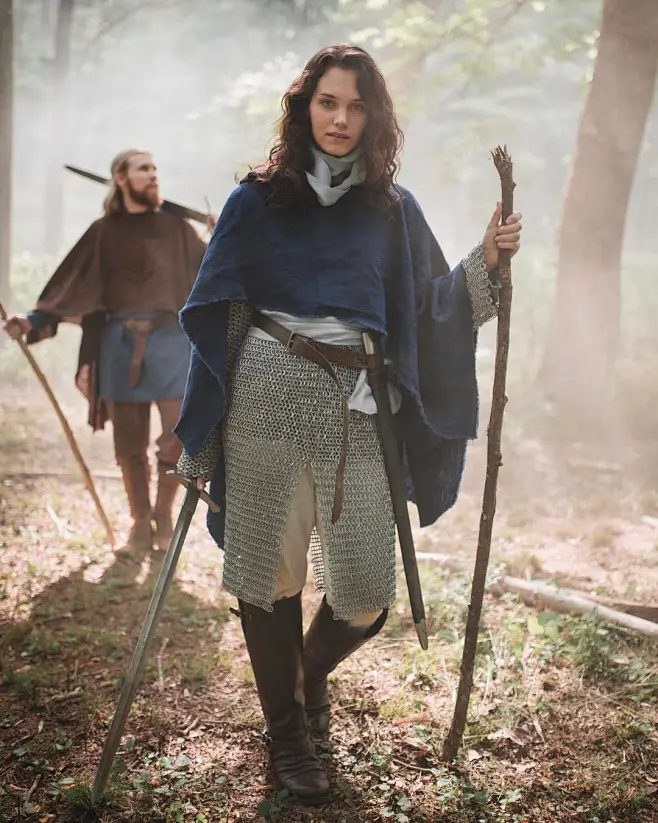 Fell & Fair Productions 在 Instagram 上发布：““The Road goes ever on and on Down from the door where ...