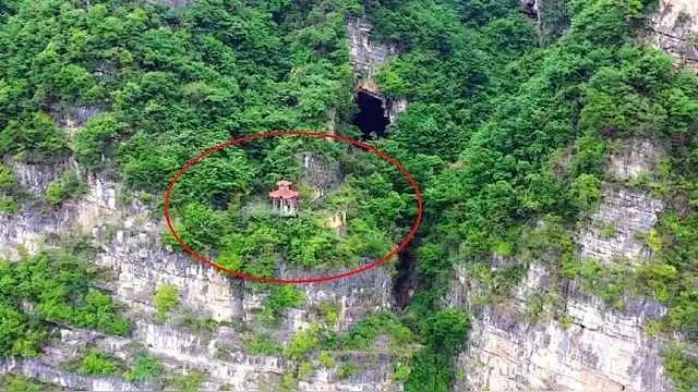 src=http%3A%2F%2Fe3f49eaa46b57