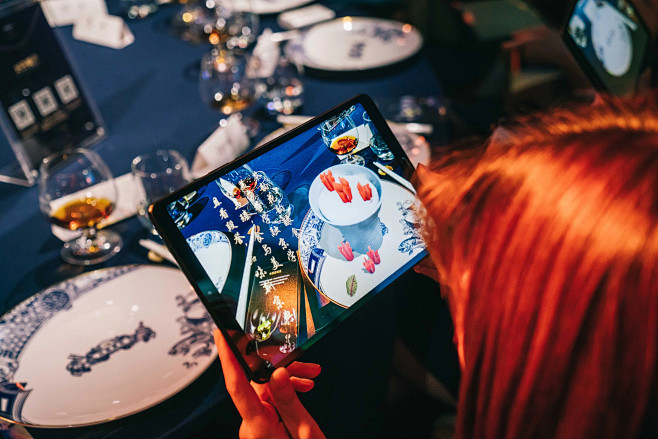 携手八位名厨，马爹利呈现“好奇餐厅”概念，打造融合美食